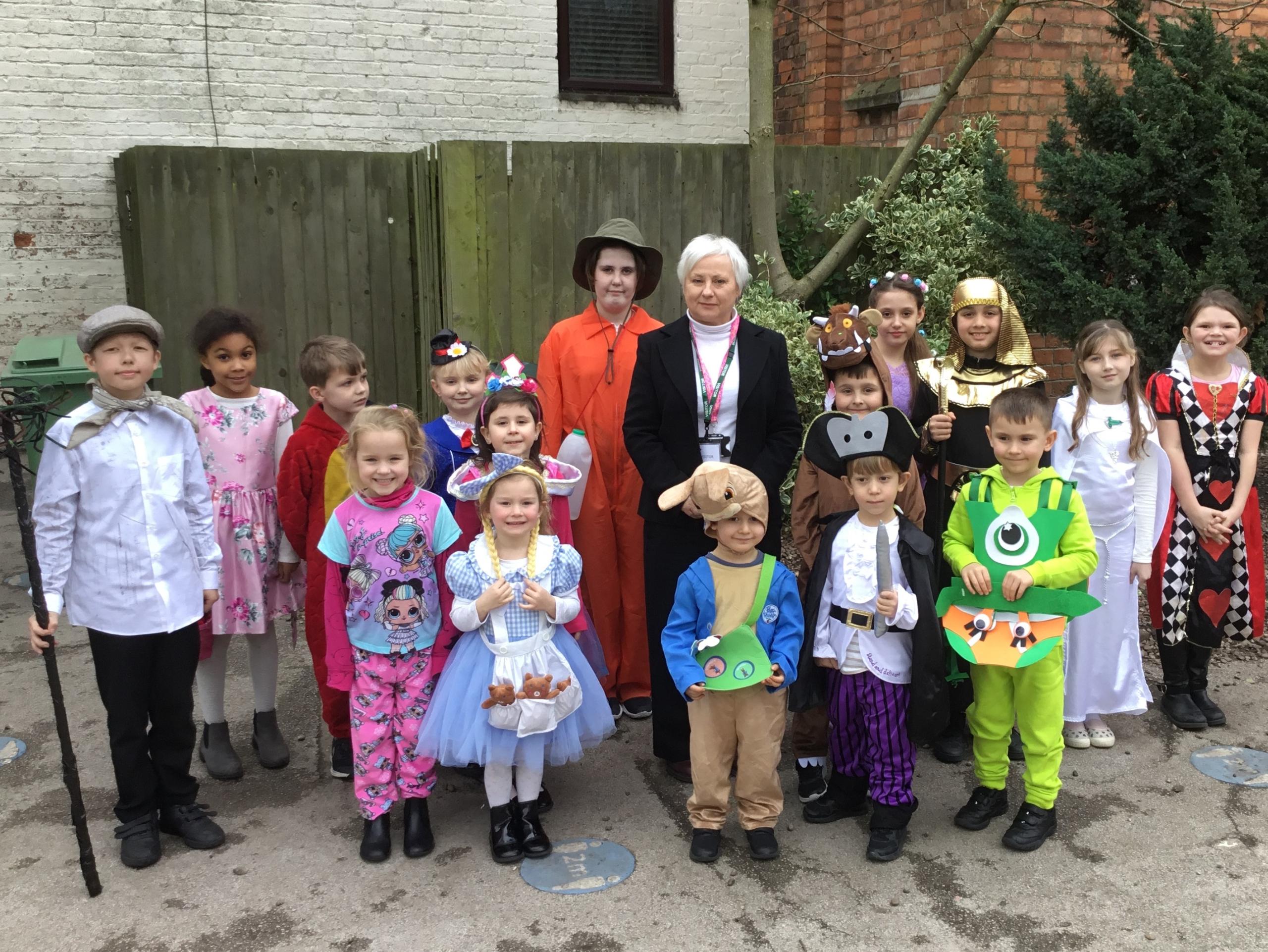 Book Tokens for Newark School - Compendium Living